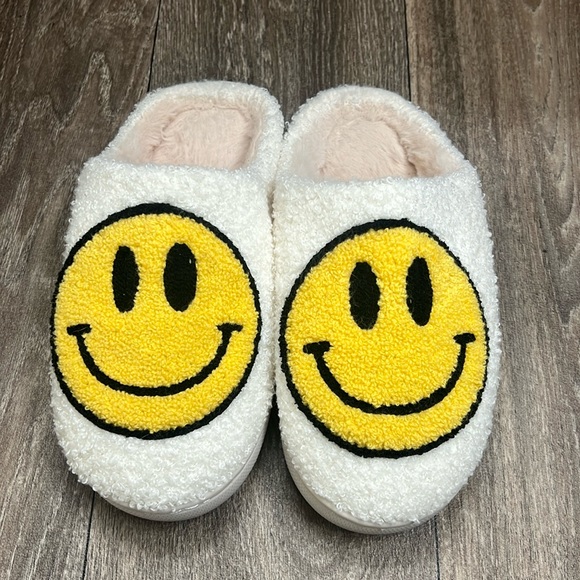 Smiley | Shoes | Smiley Face Slippers | Poshmark